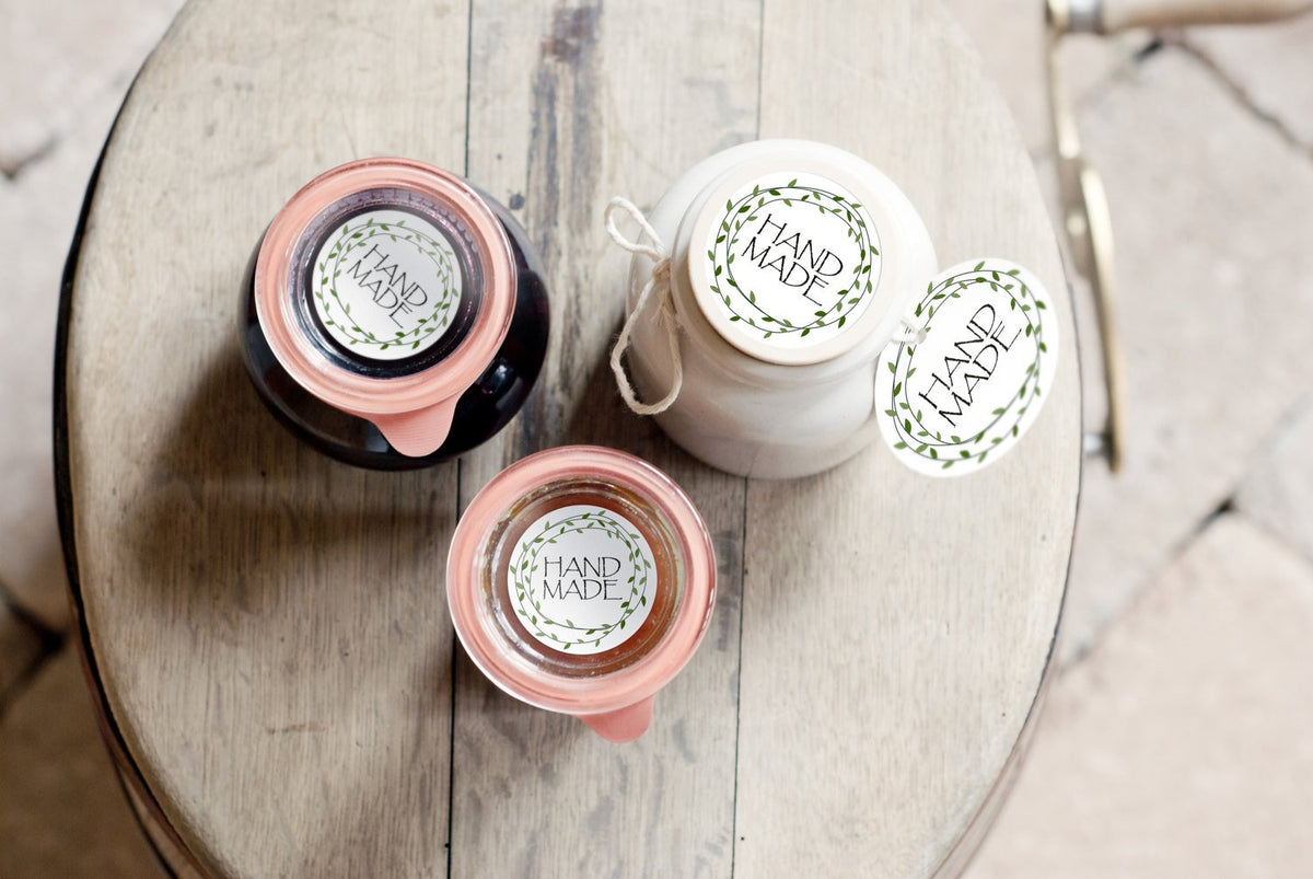 Handmade printable tags with leaves - One and half inch round - Digita